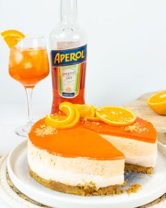 Aperol Spritz Torte Rezept – fruchtig, spritzig und cremig!